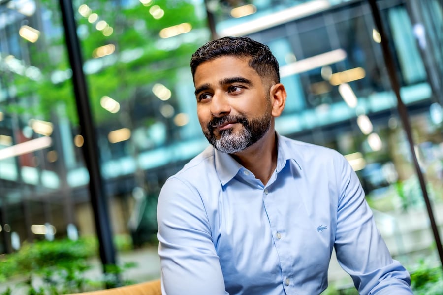 Distanceledelse kan også være nærværende